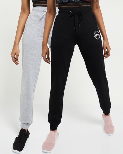 Unisex Slim Fit Joggers — YCI