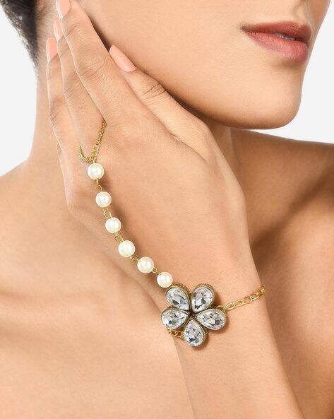 Zaveri pearls bracelet store