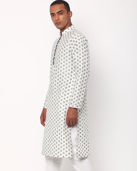 Buy White Kurtas for Men by SAMAV Online | Ajio.com