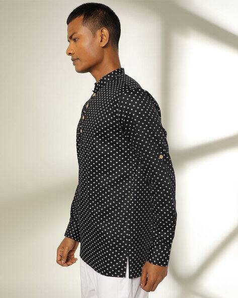 Buy Black Kurtas for Men by SAMAV Online | Ajio.com