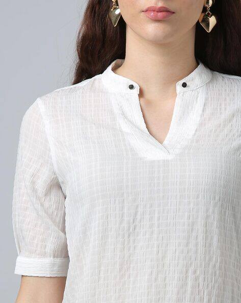 Buy White Tops for Women by Outryt by AZORTE Online | Ajio.com