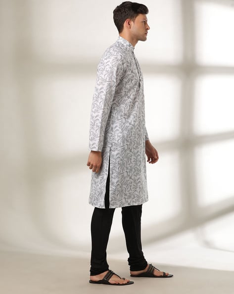Buy White Kurtas for Men by SAMAV Online | Ajio.com