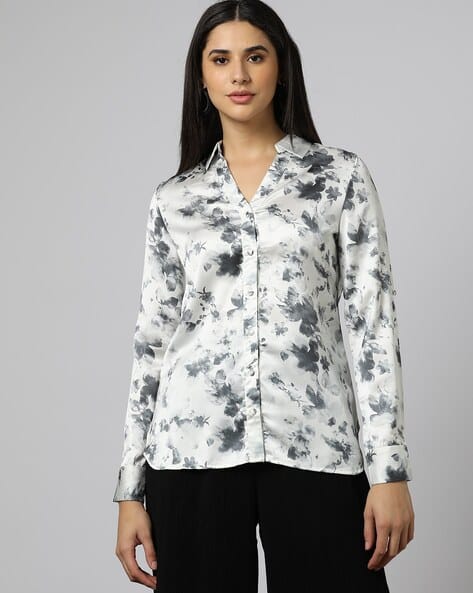 Buy Grey Shirts for Women by Outryt by AZORTE Online | Ajio.com