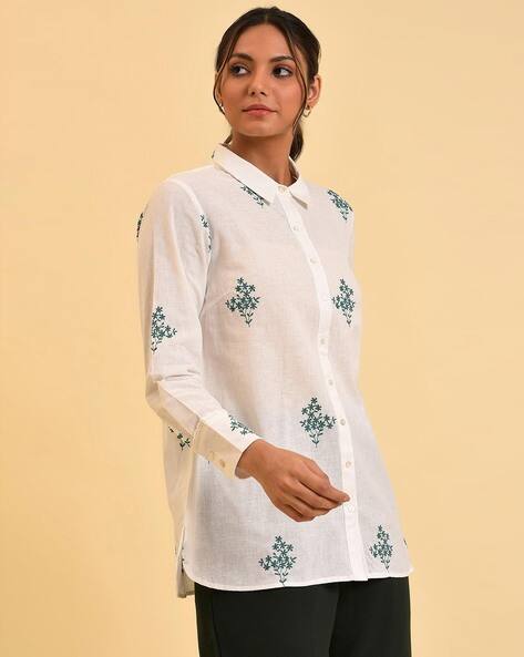 Buy white Tshirts for Women by Outryt by AZORTE Online | Ajio.com