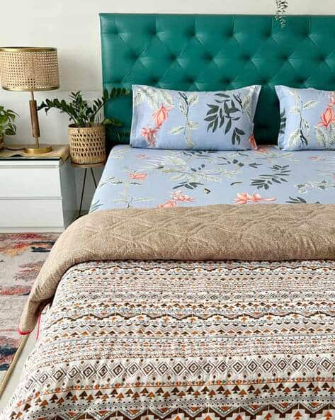 Buy Multicoloured Bedsheets for Home Kitchen by Urban Space Online Ajio