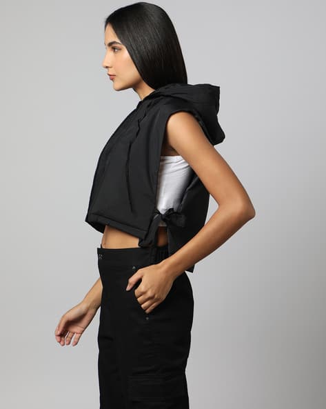 Buy Black Jackets & Coats for Women by Outryt by AZORTE Online | Ajio.com