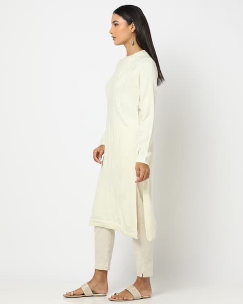 Buy Off White Kurtas for Women by Svrnaa Online | Ajio.com