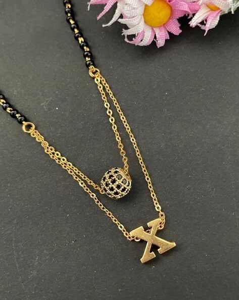 Digital dress room mangalsutra store