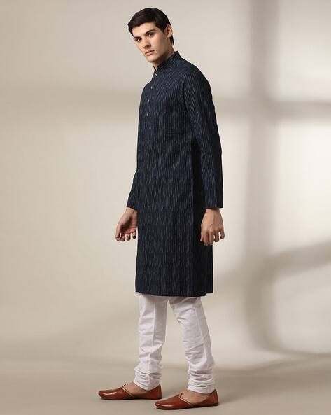 Buy Navy Blue Kurtas for Men by SAMAV Online | Ajio.com