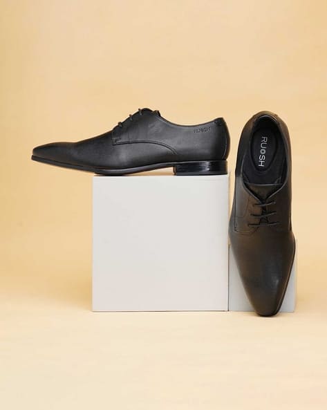 Ruosh shoes store