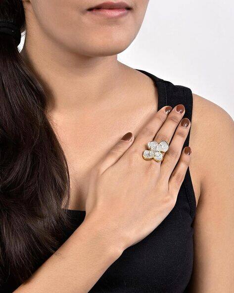Tistabene rings store