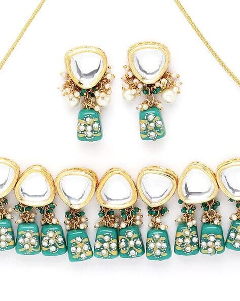 Ajio kundan jewellery store