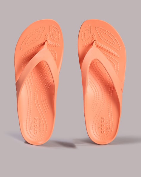 Women Thong Strap Flip Flops with Textured Footbed