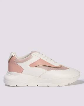 Women Lace Up Casual Shoes