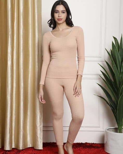 Women thermal set store