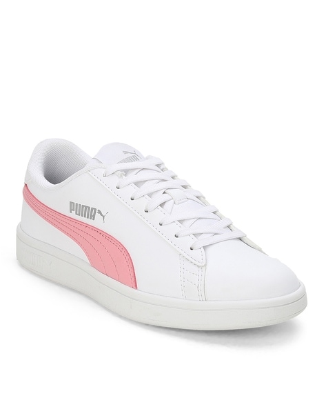 Women Smashic Sneakers