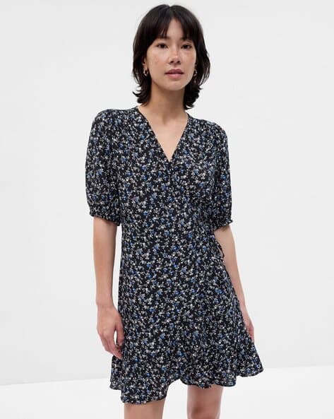Buy Black Dresses for Women by GAP Online Ajio
