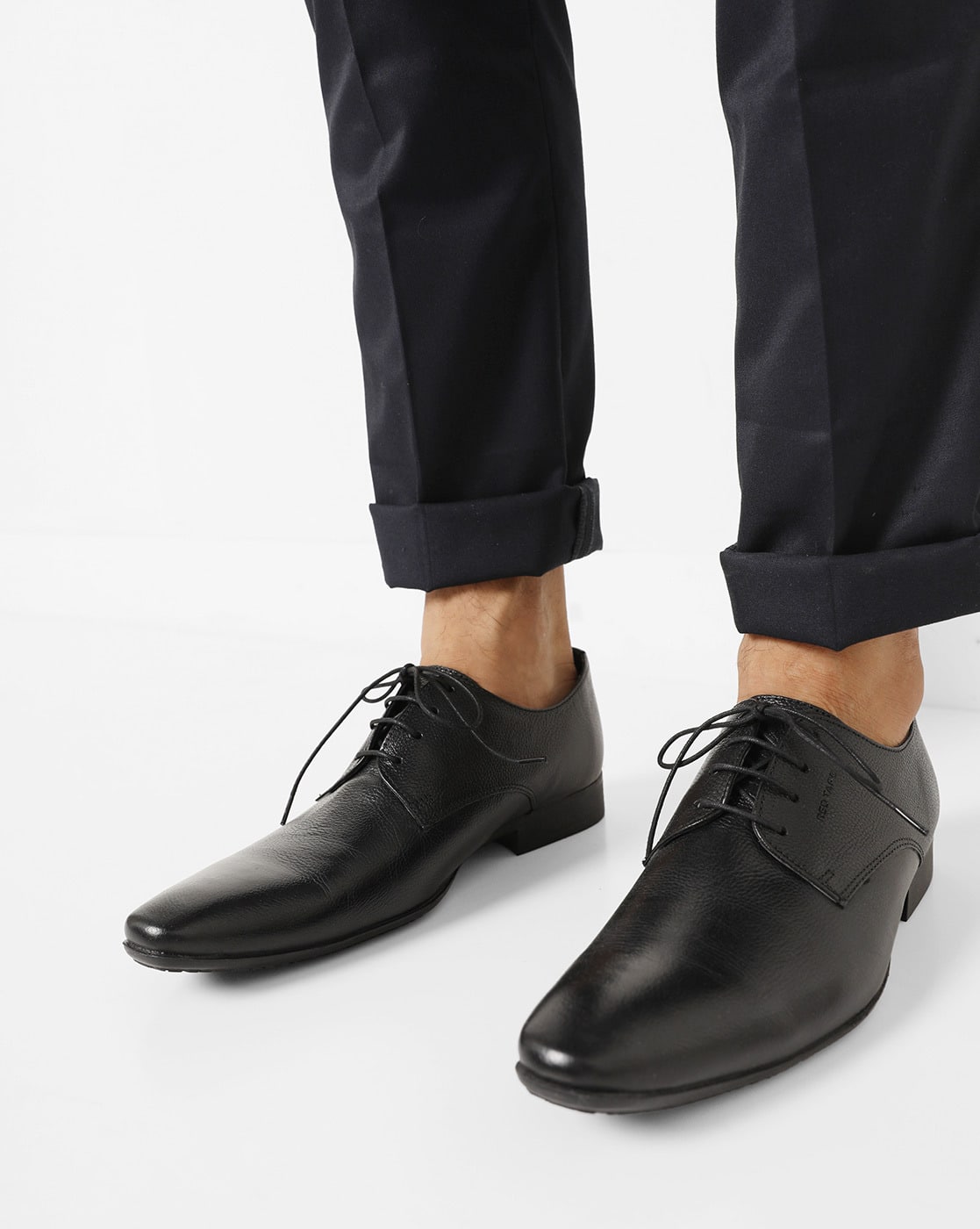 Red Tape Formal Shoes
